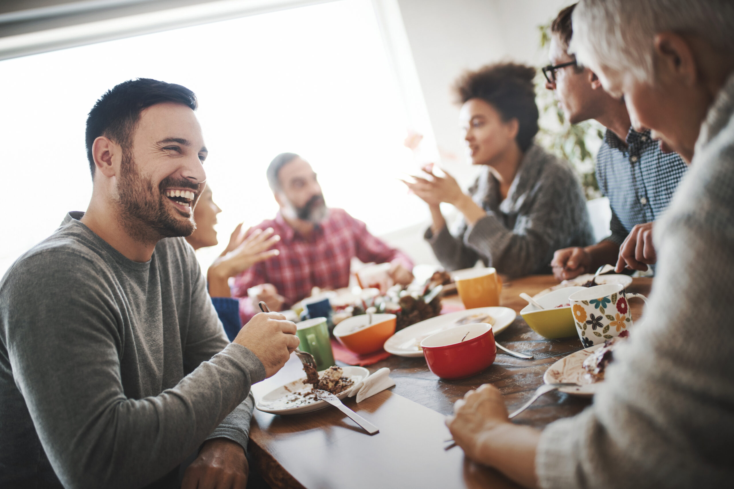 Midday Mingle: Stories that Connect · Na’aleh